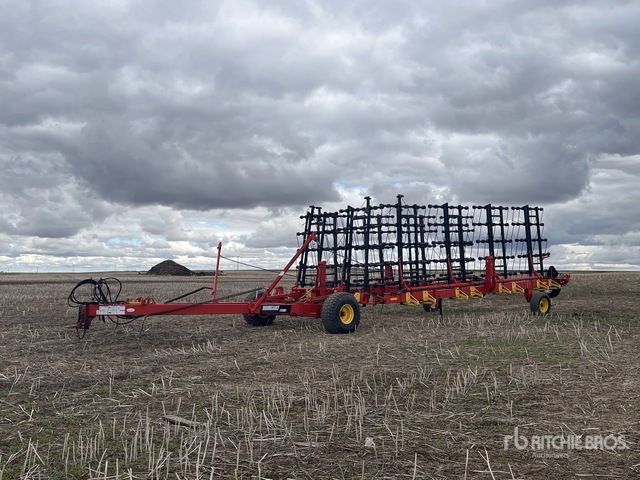 2004 Bourgault 7200 60 ft Heavy Harrow | Ritchie Bros. Auctioneers