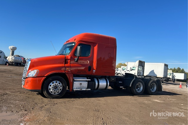 2017 Freightliner Cascadia 125 6x4 T/A Sleeper Truck Tractor | Ritchie ...