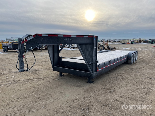 2007 Tarnel 30 ft Tri/A Gooseneck Remorque à plateau | Ritchie Bros ...