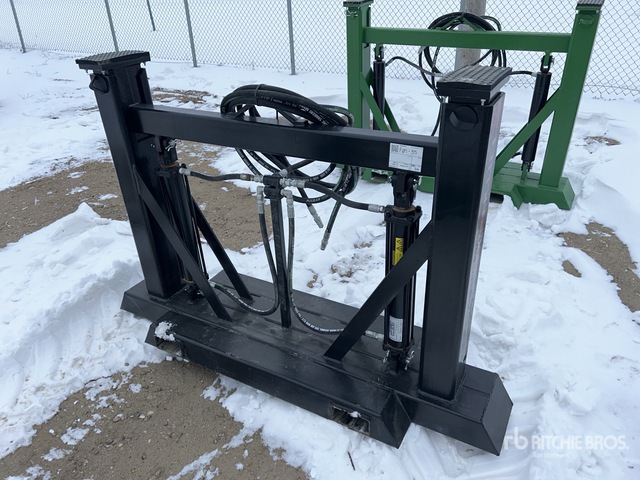 Hydraulic Sprayer Jack (Unused) | Ritchie Bros. Auctioneers