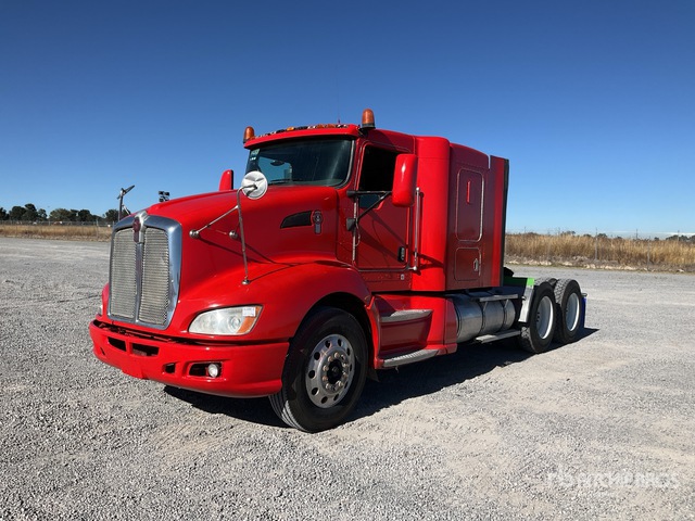 2009 Kenworth T660 6x4 Tractocamión con Dormitorio / Tracteur Routier ...