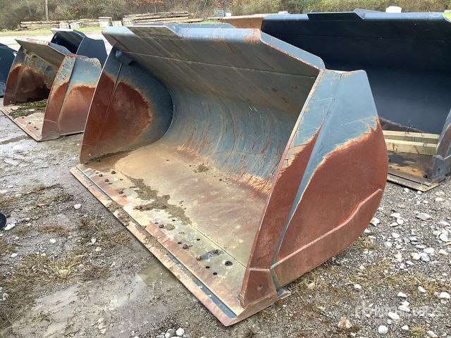 Hyundai HL980 114 in General Purpose Wheel Loader Bucket | Ritchie Bros ...