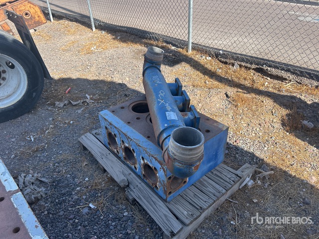 Water Pump Block w/ Manifold | Ritchie Bros. Auctioneers