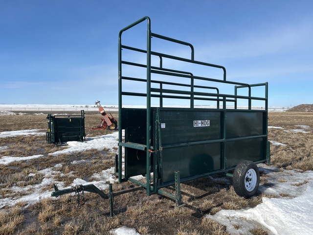 Hi-Hog 12 ft Portable Cattle Loading Ramp | Ritchie Bros. Auctioneers