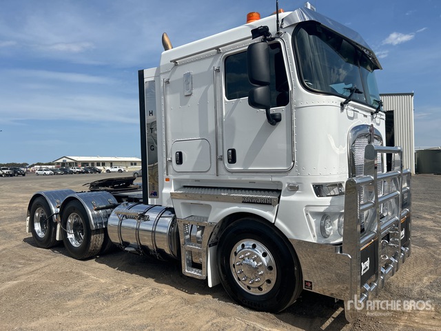 2022 Kenworth K200 6x4 T/A Sleeper Truck Tractor | Ritchie Bros ...
