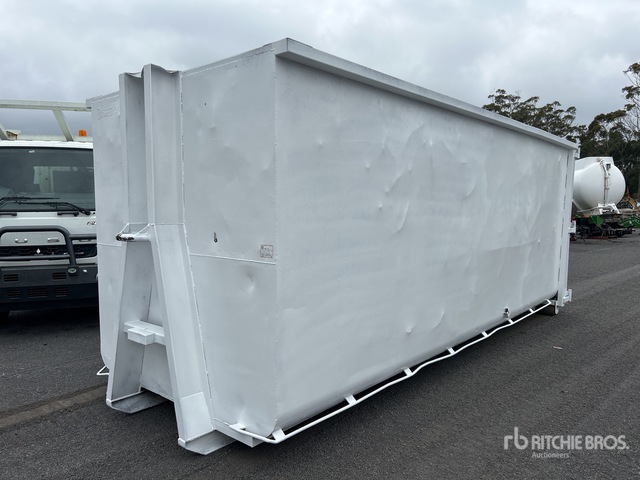 33 m3 Hook-Lift Waste Container | Ritchie Bros. Auctioneers