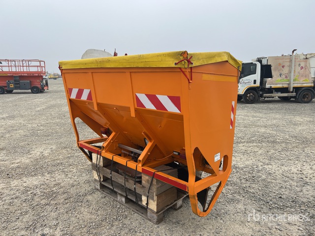 Salt Spreader | Ritchie Bros. Auctioneers