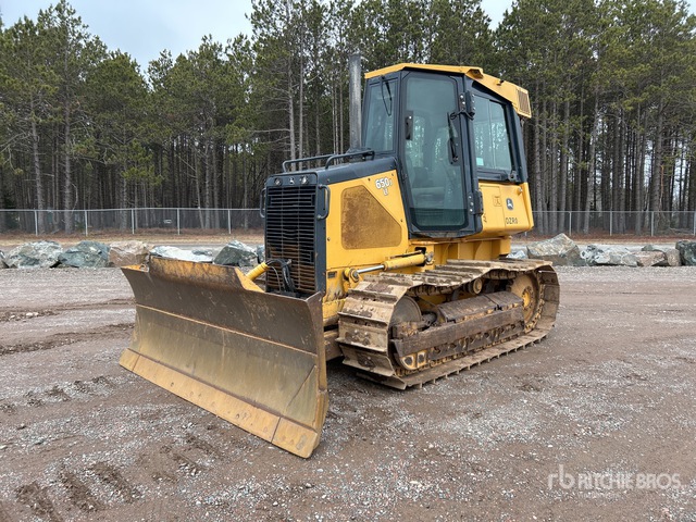 2007 John Deere 650J LT Crawler Dozer | Ritchie Bros. Auctioneers