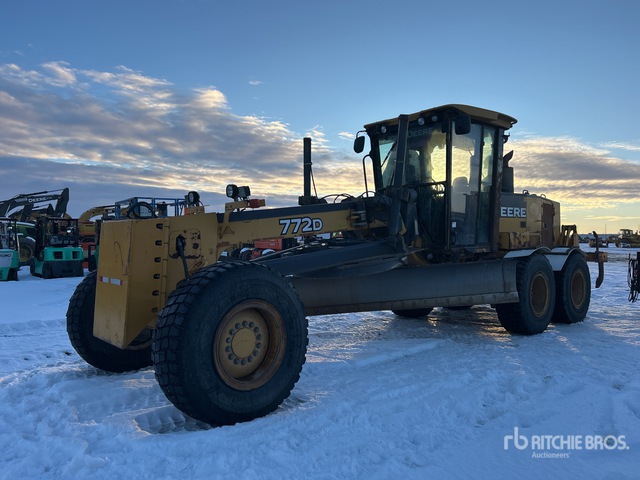 2006 John Deere 772D AWD Motor Grader | Ritchie Bros. Auctioneers