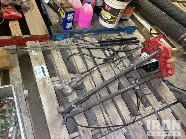 Wheeler 4160 Pipe Threading Tripod | Ritchie Bros. Auctioneers