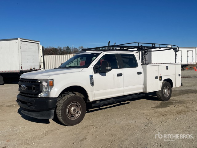 2020 Ford F-250 XL 4x4 Crew Cab Camion utilitaire | Ritchie Bros ...