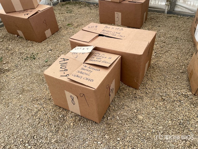 Quantity of (12) Motorola HT1000 VHF Portable Radios | Ritchie Bros ...