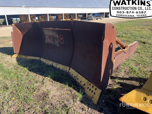162 in U-Blade Dozer Blade - Fits Cat D8 | Ritchie Bros. Auctioneers