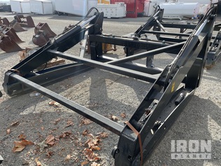 Cat PG25 Wheel Loader Pipe & Pole Forks (Unused) in Perris, California ...