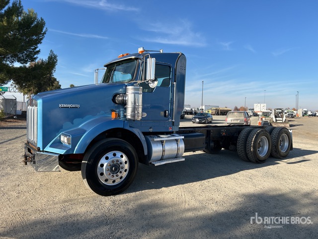 2014 Kenworth T800 6x4 Cab and Chassis | Ritchie Bros. Auctioneers