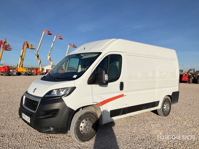 2021 Peugeot Boxer Cargo Van | Ritchie Bros. Auctioneers