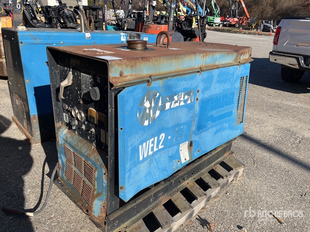 1999 Miller Big Blue 251D 250 A Skid-Mounted Soldadora motorizada ...