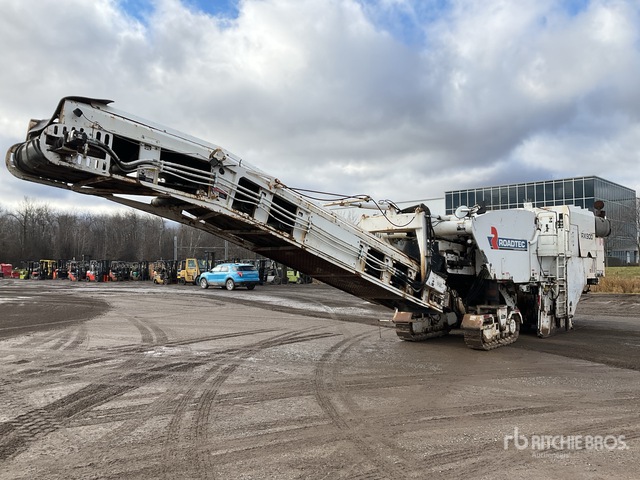 2012 Roadtec RX-900 Tracked Cold Planer | Ritchie Bros. Auctioneers