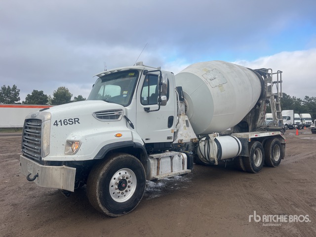 2015 Freightliner 114 SD 6x4 Mixer Truck | Ritchie Bros. Auctioneers