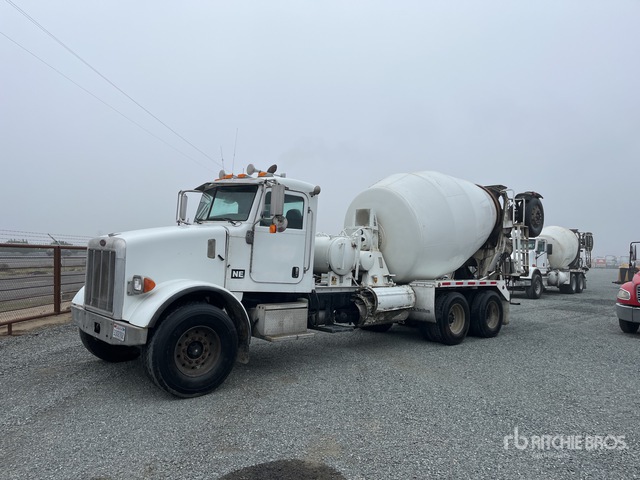 2006 Peterbilt 357 8x4 Mixer Truck | Ritchie Bros. Auctioneers