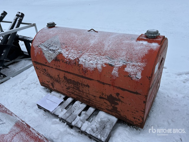 Westeel 150 gal Steel Diesel Fuel Tank | Ritchie Bros. Auctioneers