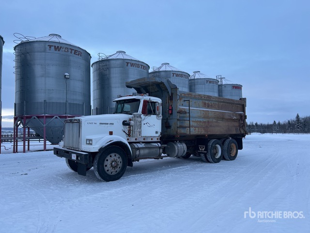 1994 Western Star 4964F 6x4 Camion à benne tandem | Ritchie Bros ...