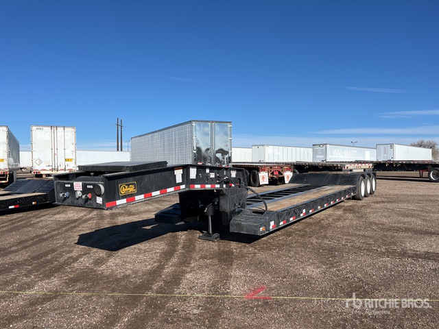 2024 Witzco RG-52 Tri/A Removable Gooseneck Lowboy Trailer | Ritchie Bros. Auctioneers