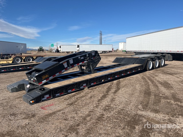 2024 Witzco RG-52 Tri/A Removable Gooseneck Lowboy Trailer | Ritchie Bros. Auctioneers