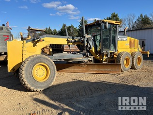 2013 John Deere 672G Motor Grader in Roanoke, Virginia, United States ...