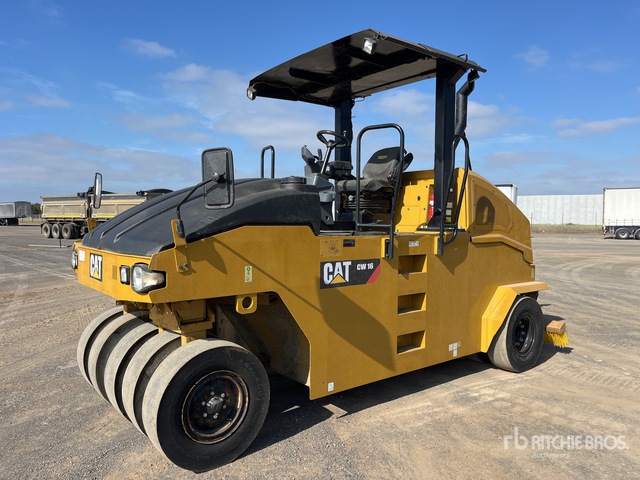 2019 Cat CW16 11 Wheel Pneumatic Roller | Ritchie Bros. Auctioneers