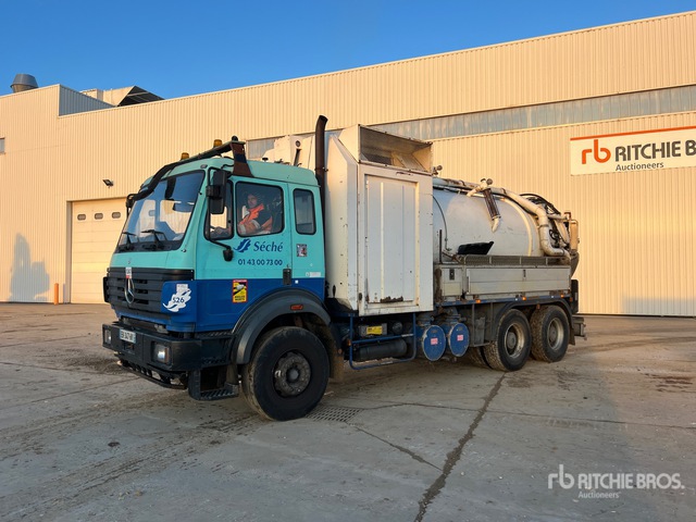 1996 J Huwer HU2000KD71 on 1996 Mercedes-Benz 2631 6x4 Camion Citerne ...