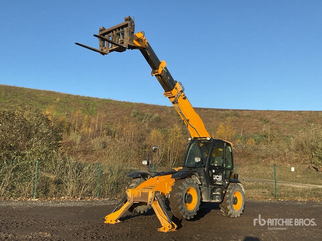 2017 JCB 535-125 Telehandler | Ritchie Bros. Auctioneers