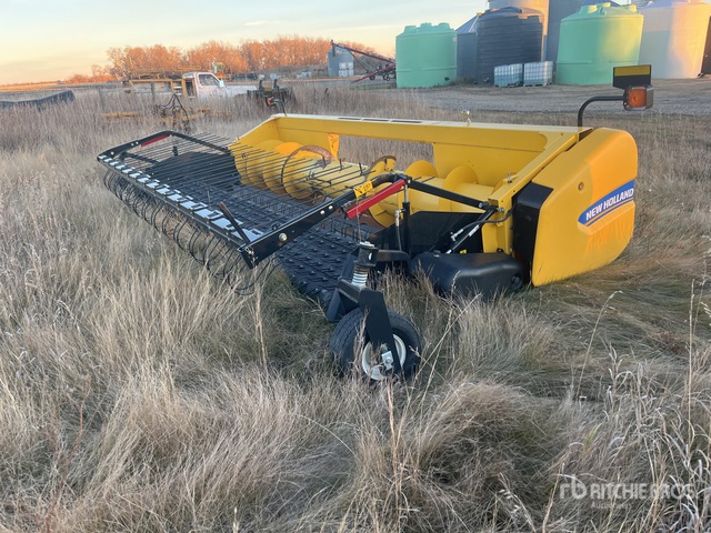 2020 New Holland 790cp 15 ft Encabezado de recogida combinada | Ritchie ...