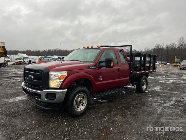 2015 Ford F-350 XL 4x4 Extended Cab Flatbed Truck | Ritchie Bros ...