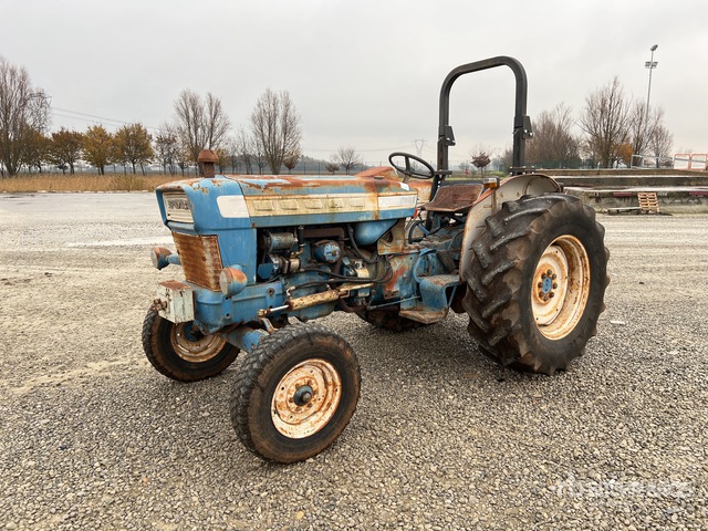 1967 Ford 5000 A 2WD Tractor | Ritchie Bros. Auctioneers