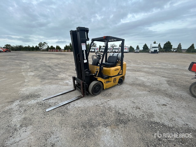 2001 Komatsu FG25ST-12 4480 lb Cushion Tire Forklift | Ritchie Bros ...