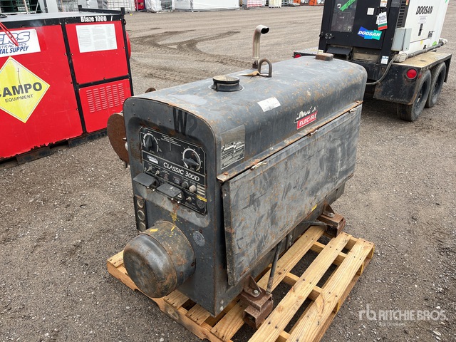Lincoln Classic 300D Skid-Mounted Stick Engine Driven Welder ...