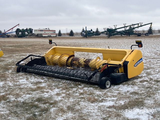 2012 New Holland 790CP 15 ft Combine Pickup Header | Ritchie Bros ...