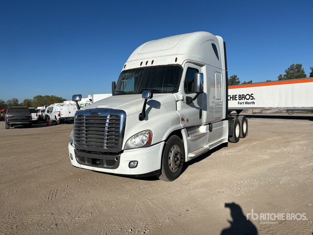 2018 Freightliner Cascadia 125 6x4 Tracteur Routier Couchette | Ritchie ...