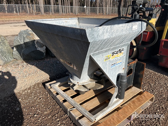 2019 HLA Scatter Shot HS1000 Skid Steer Spreader | Ritchie Bros ...
