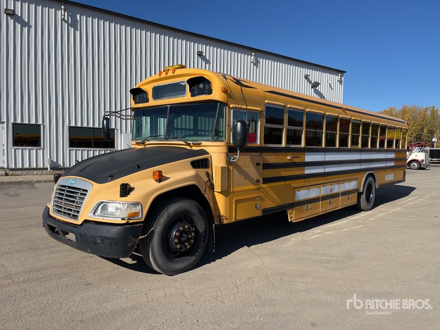 2009 BlueBird Vision 4x2 72-Seat School Bus | Ritchie Bros. Auctioneers