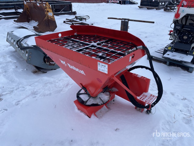 Bobcat HS8 Spreader (Unused) | Ritchie Bros. Auctioneers