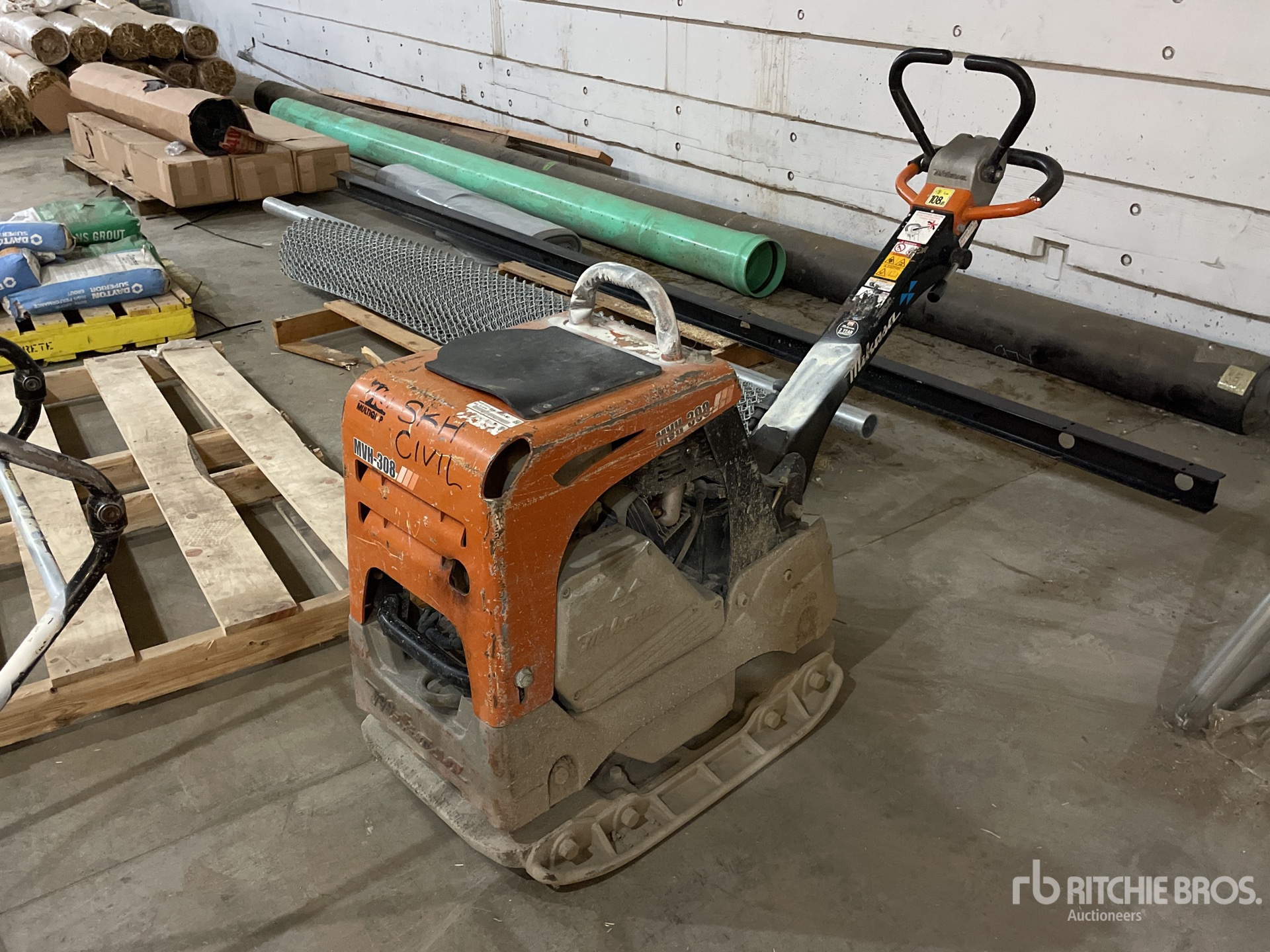 Multiquip MVH308 Vibratory Plate Compactor | Ritchie Bros. Auctioneers