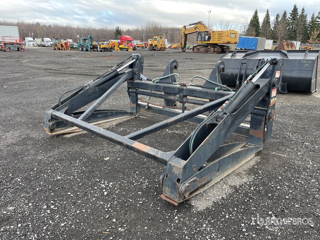 WBM 72 in Q/C Hydraulic Wheel Loader Grapple | Ritchie Bros. Auctioneers