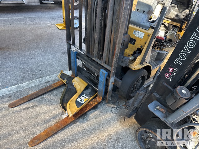 2007 Cat C4000 2700 lb Cushion Tire Forklift in Tampa, Florida, United ...