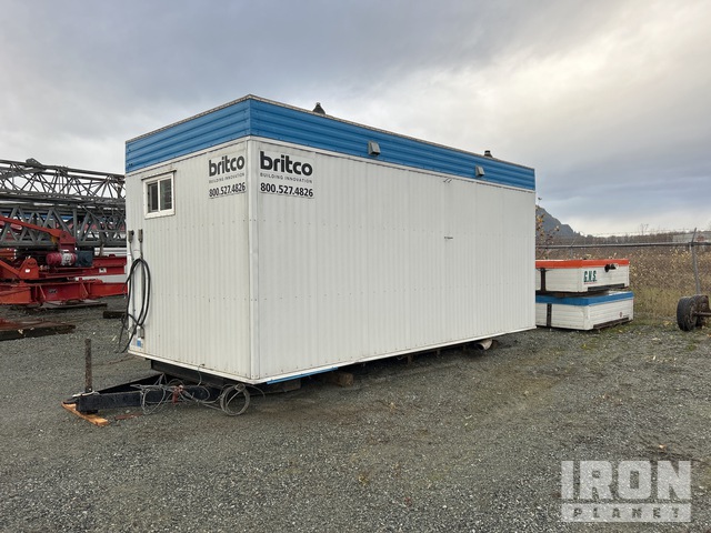2012 Britco 16 ft x 10 ft Portable T/A Washcar | Ritchie Bros. Auctioneers