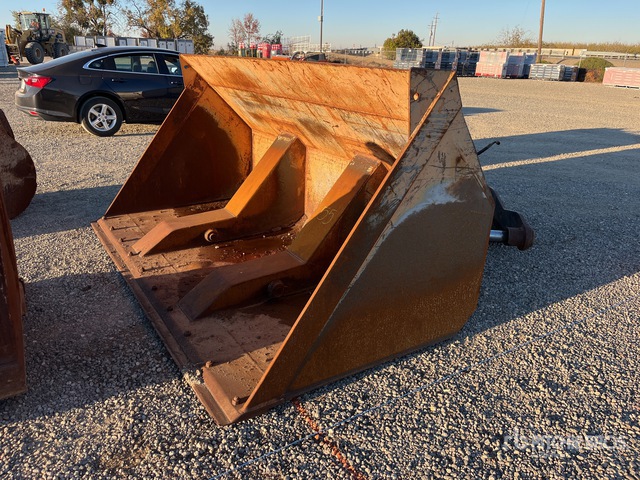 V.W.S ROB5.00 114 in Rollout Wheel Loader Bucket | Ritchie Bros ...