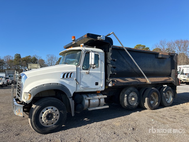 2007 Mack CTP713 Granite 6x4 Camion à benne basculante Tridem | Ritchie ...