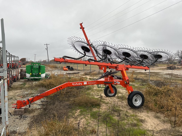 2022 Kubota RA110CR Hay Rake in Ada, Oklahoma, United States ...