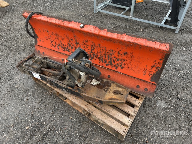 Kubota B2763 Snow Plow | Ritchie Bros. Auctioneers